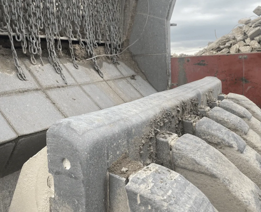 How is impact crusher blow bar made & What makes a difference on Quality?