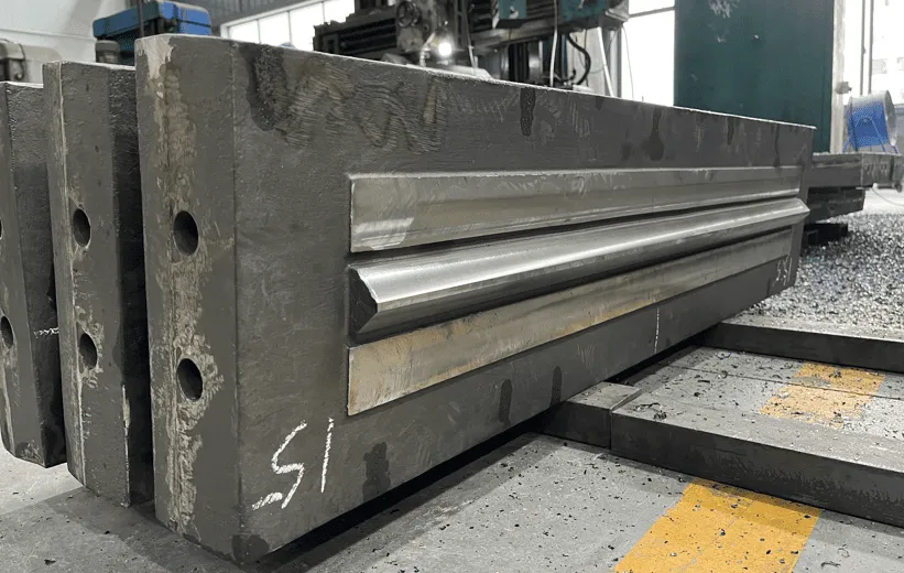 How is impact crusher blow bar made & What makes a difference on Quality?